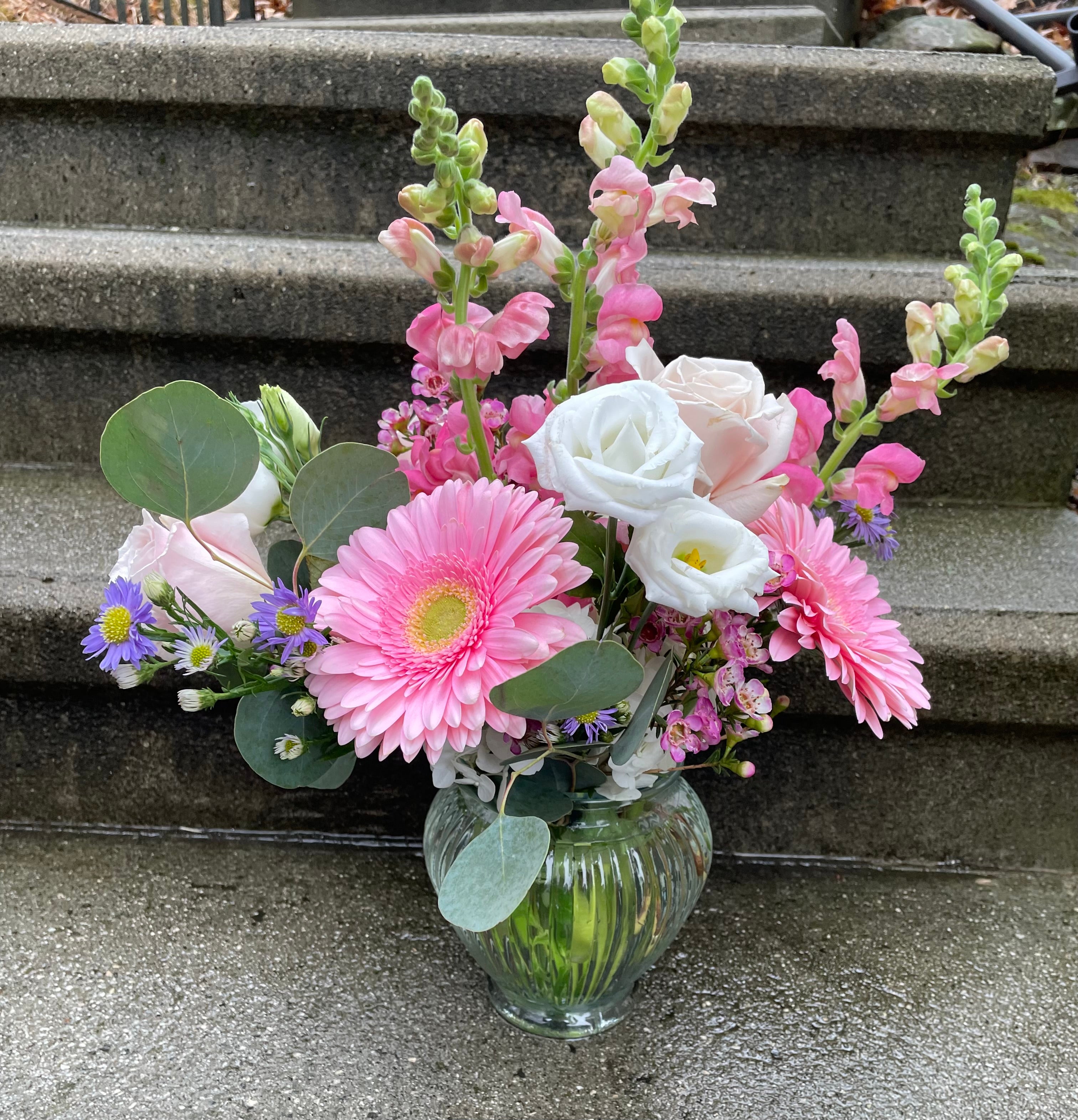 Pretty in pink | Stylish Blooms | Bristol, CT florist